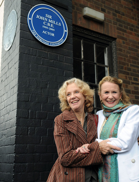 Hayley Mills and Juliet Mills