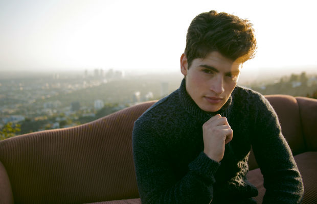 Gregg Sulkin picture