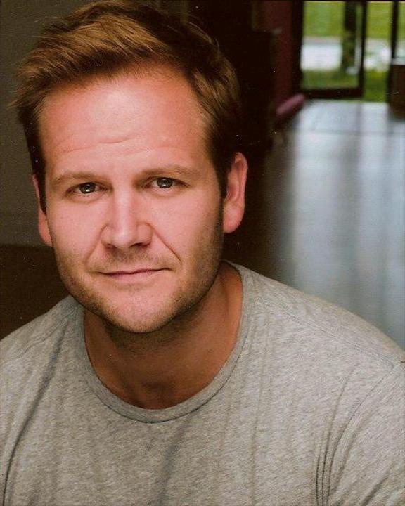 Picture of Evan Buliung