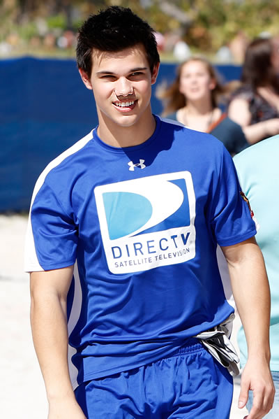 Taylor Lautner image