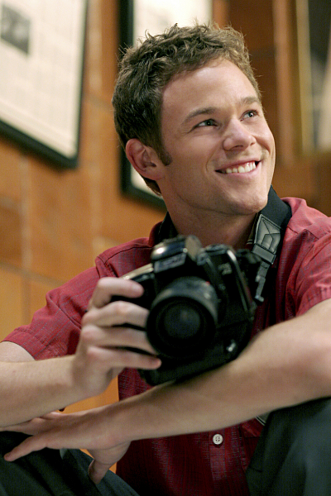 Picture of Aaron Ashmore
