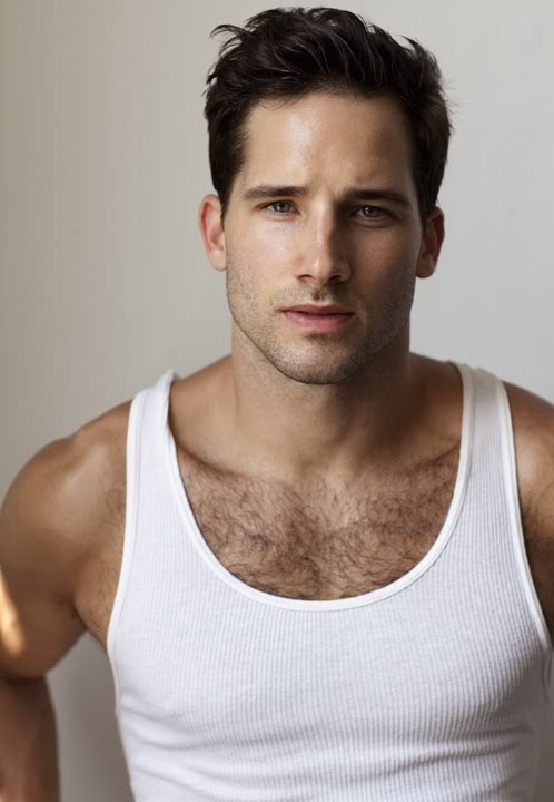 Image of Chris Leabu