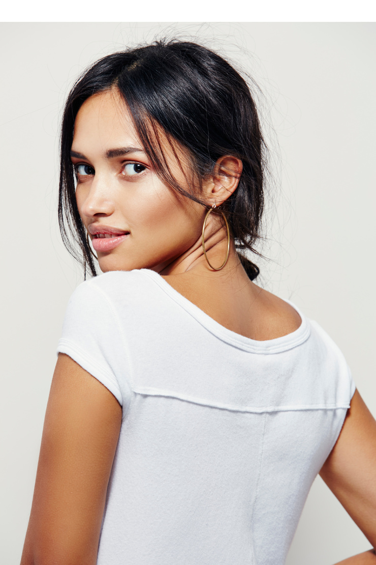 Picture of Camila Costa