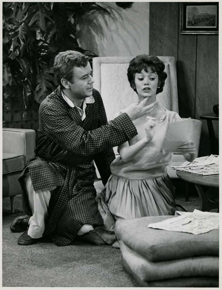 Marshall Thompson, Annie Fargue