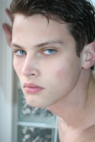 Picture of Taylor Fuchs