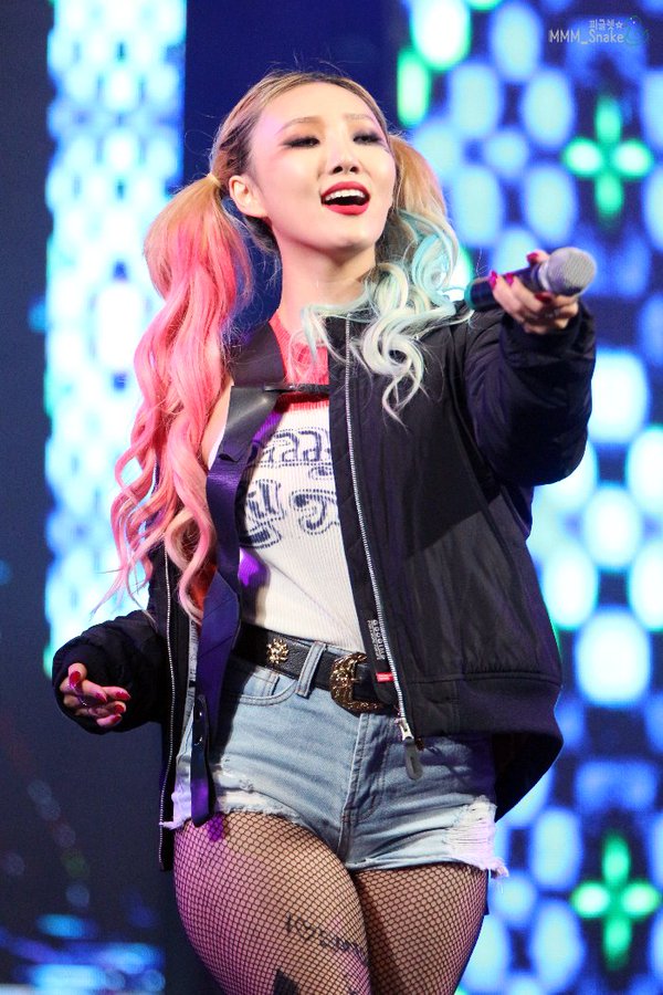 Hwasa image