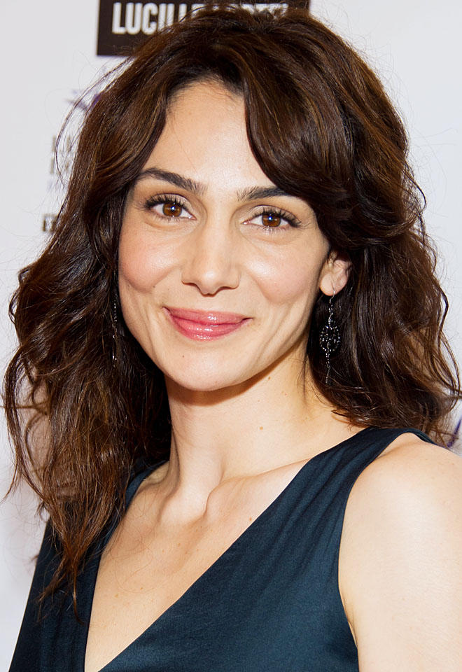 Picture of Annie Parisse