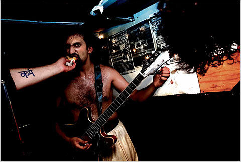 Taqwacore: The Birth of Punk Islam picture