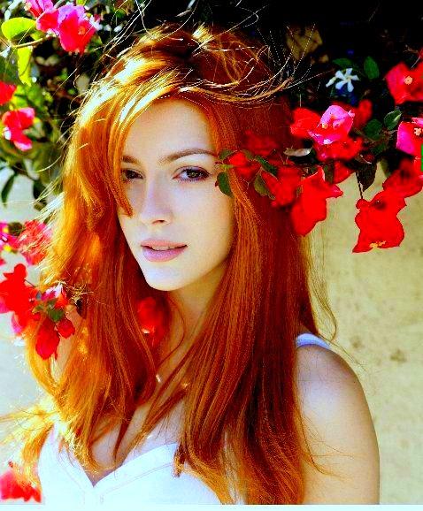 Picture of Elena Satine