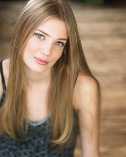 Picture of Clara Pasieka