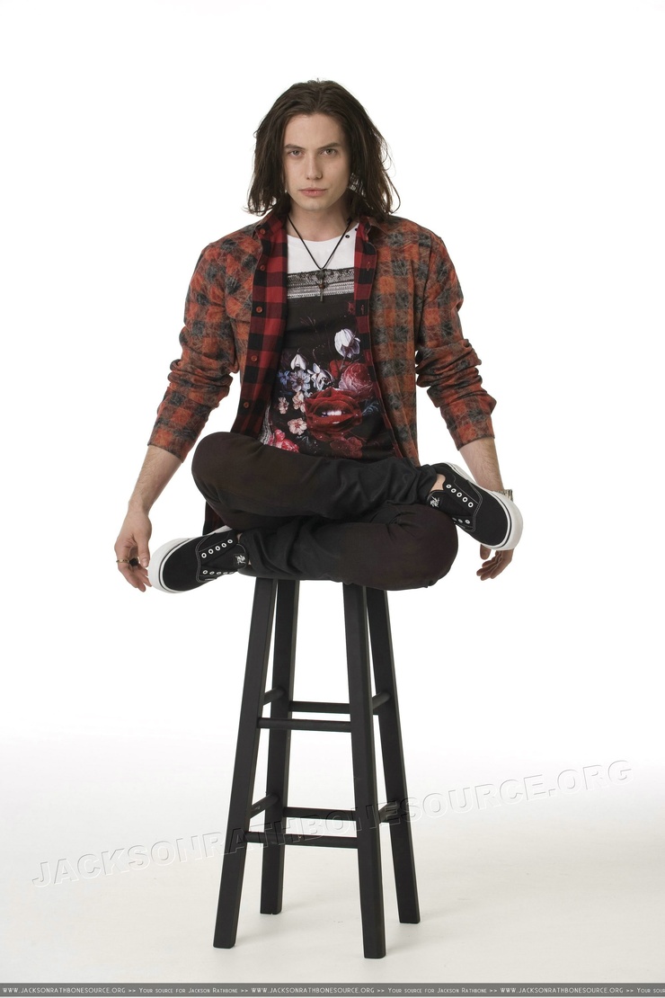 Jackson Rathbone picture