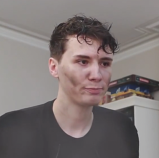 Picture of Dan Howell