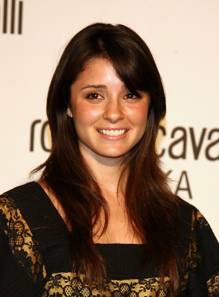 Picture of Shiri Appleby