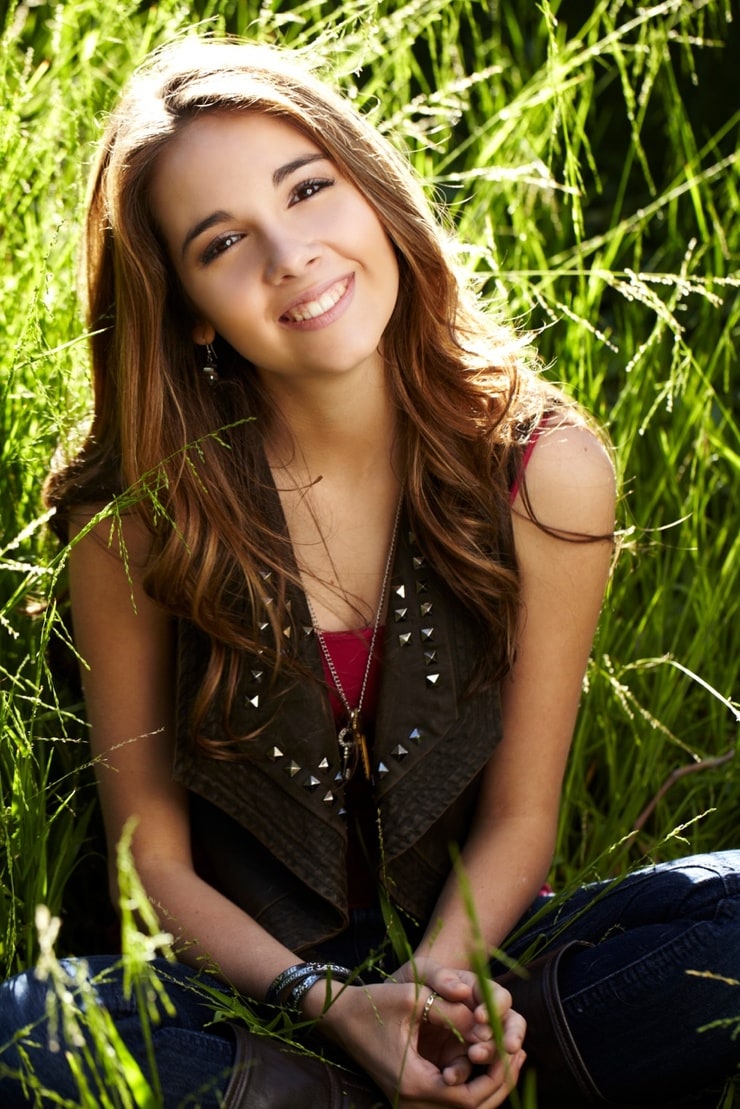 Haley Pullos image
