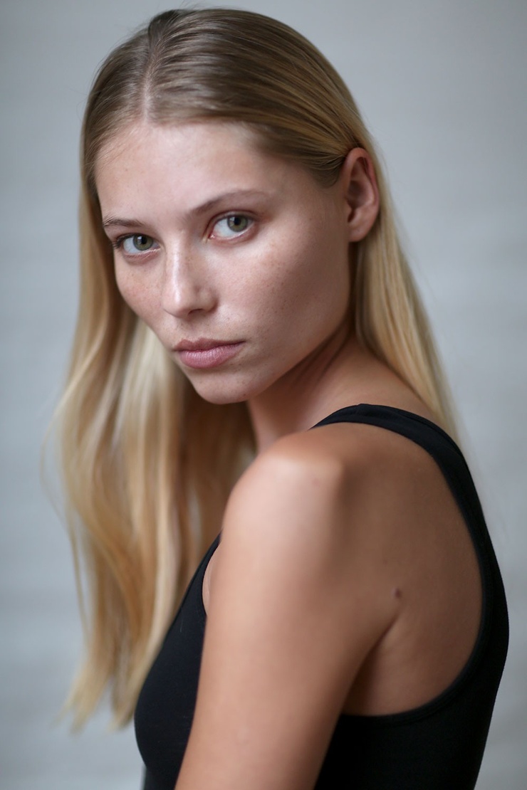 Picture Of Vika Falileeva