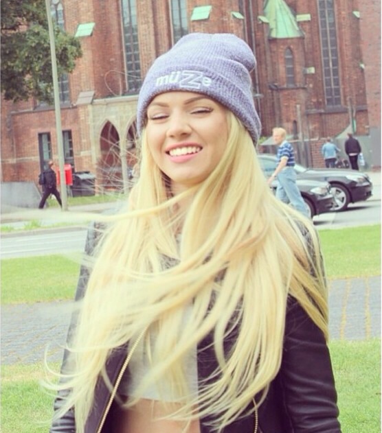 Shirin David image