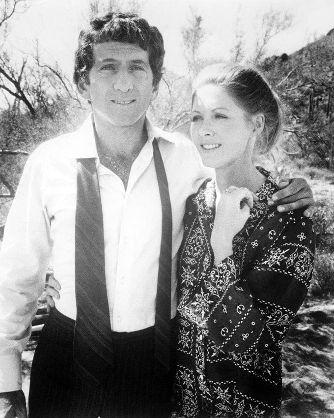 Barry Newman, Susan Howard