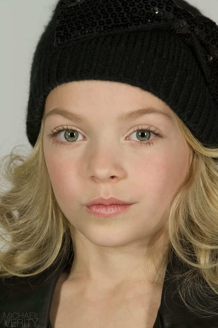 Picture of Hannah R. Loyd