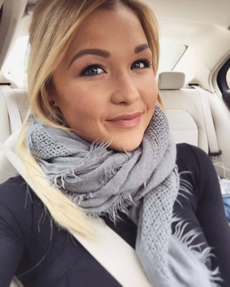 Picture of Sophia Thiel