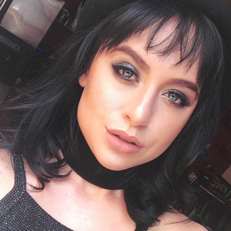 Picture of Alexx Mack