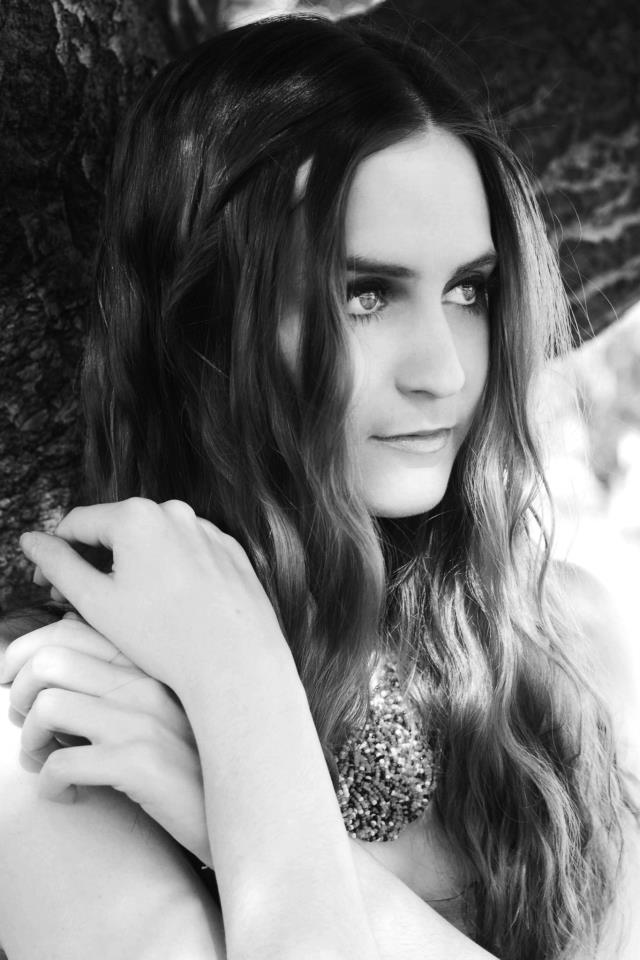 Shauna Richardson image