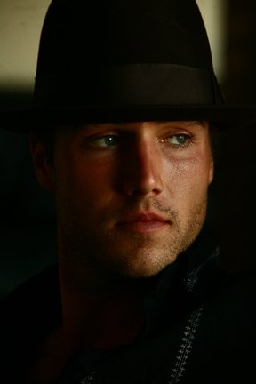 Dustin Harnish image