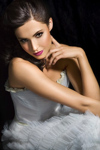 Picture of Lindsay Schoneweis