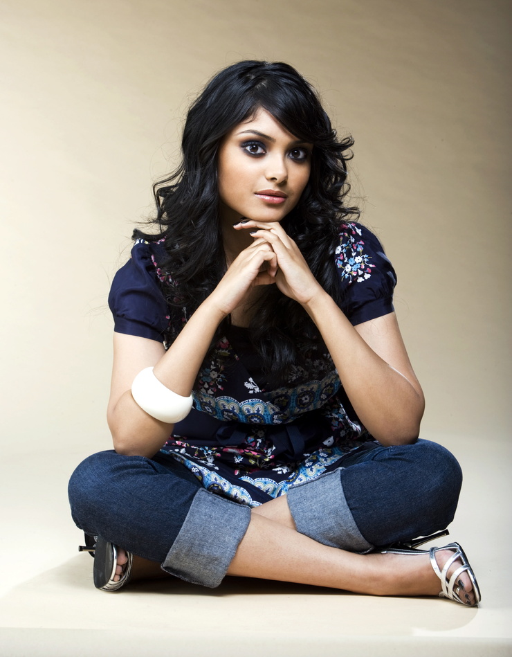 Picture of Afshan Azad