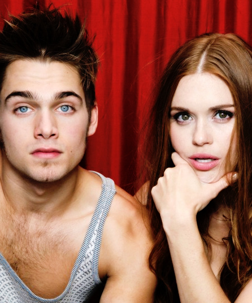 Dylan Sprayberry And Holland Roden