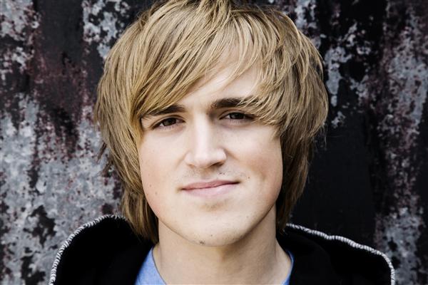 Tom Fletcher picture