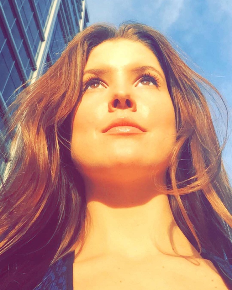 Picture of Amanda Cerny