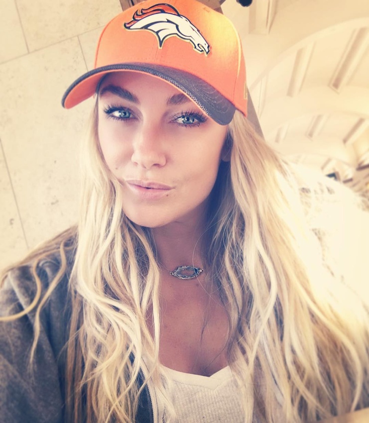 Picture of Amber Nichole Miller