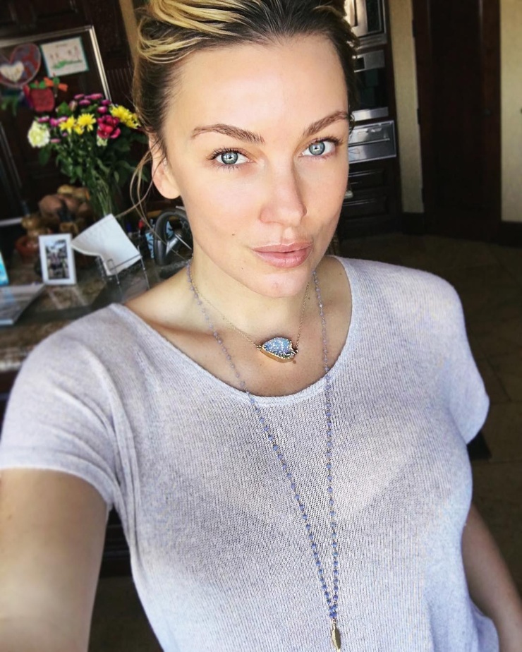 Picture of Amber Nichole Miller