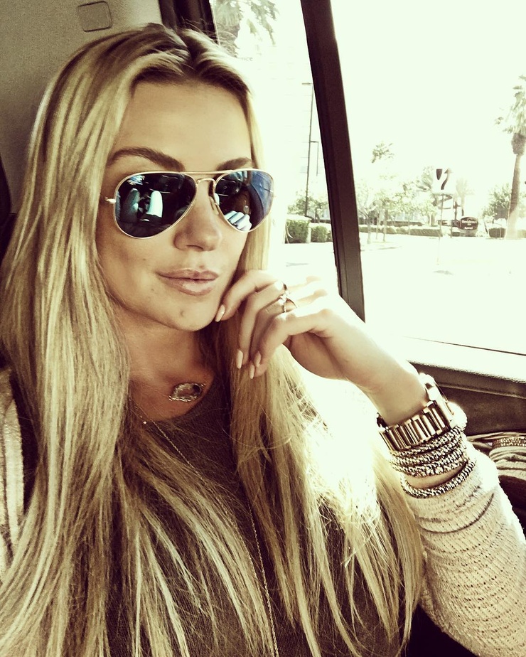 Picture of Amber Nichole Miller