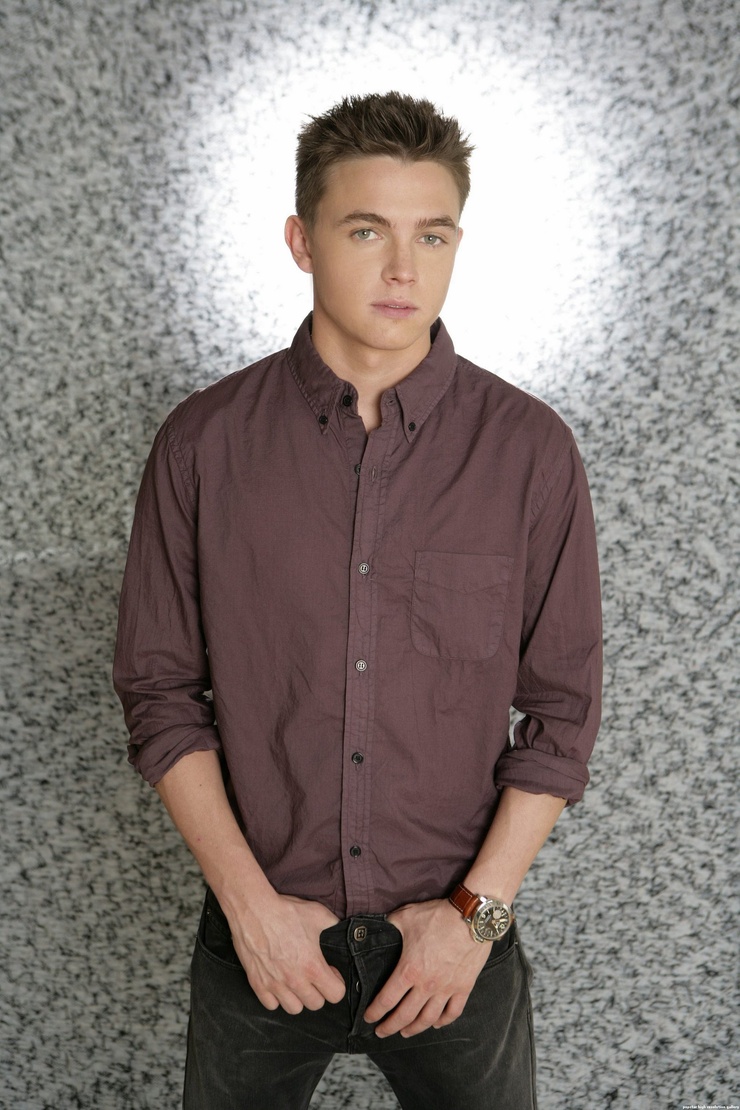 Jesse McCartney image