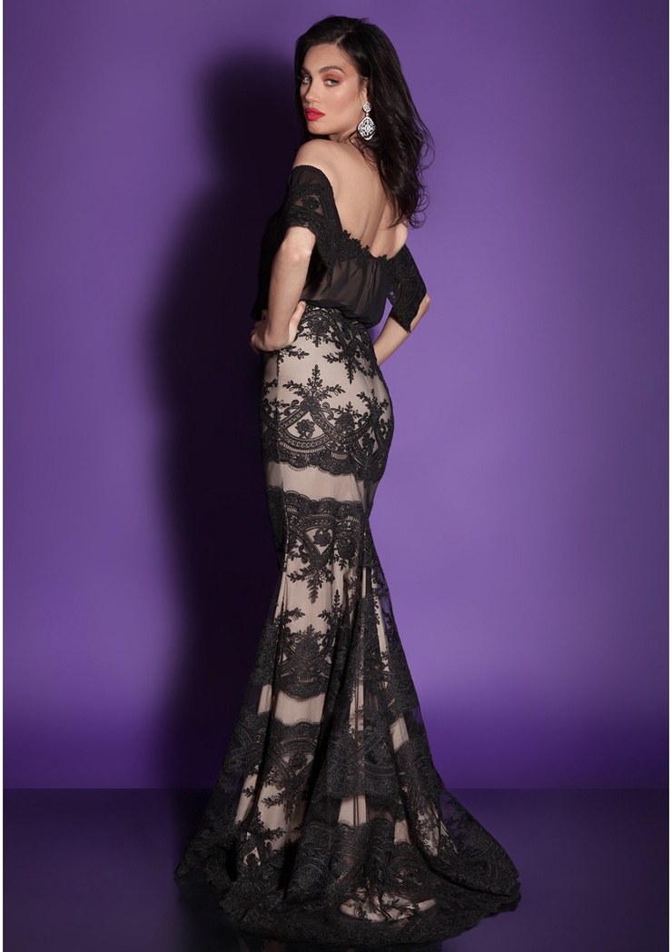 Picture of Alina Puscau