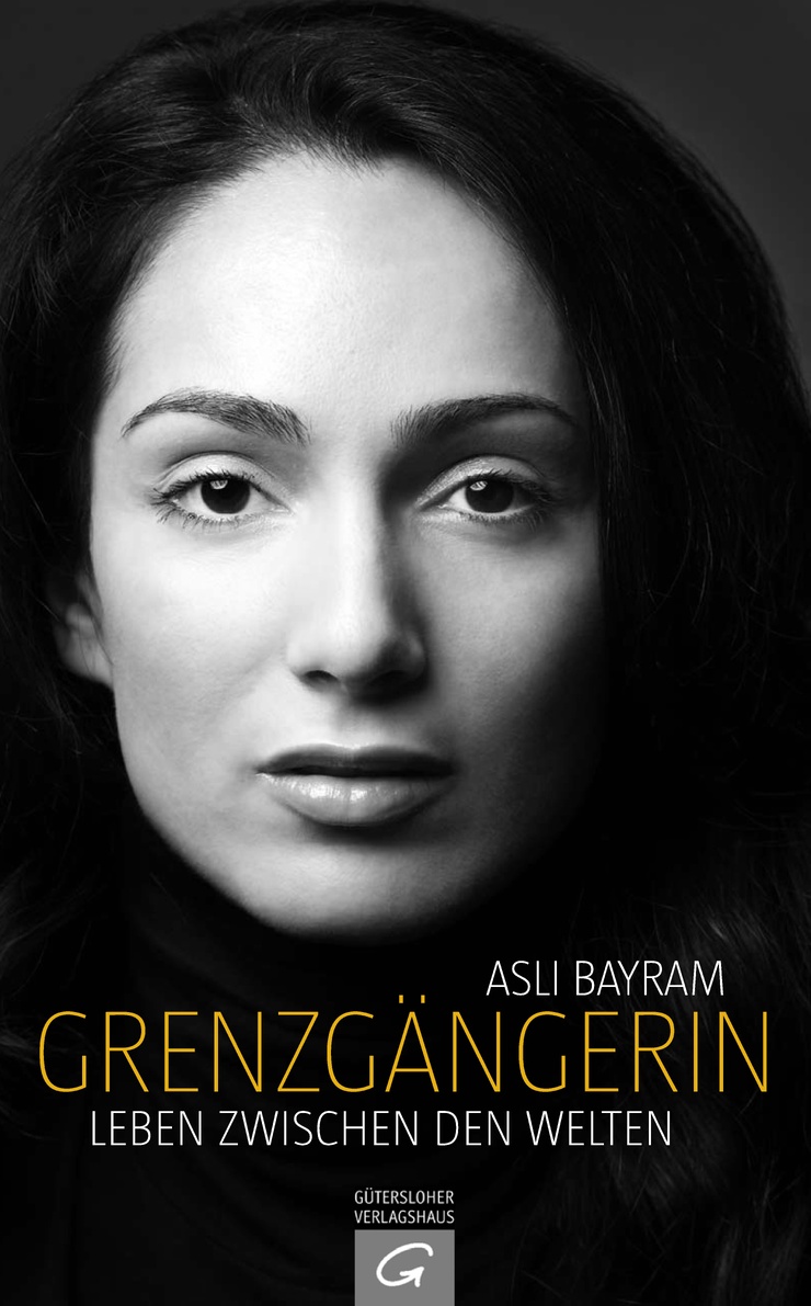 Asli Bayram - Grenzgängerin