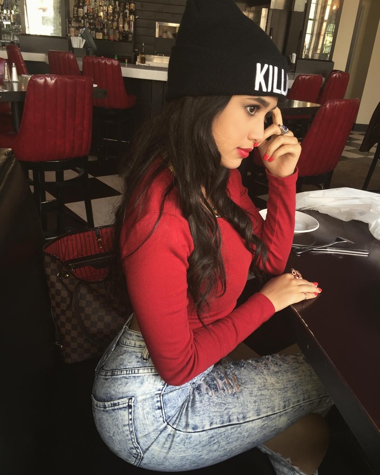 Picture of Emily Tosta