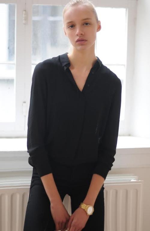 Nina Dapper