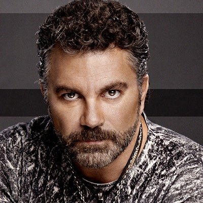 Picture of Manuel Mijares