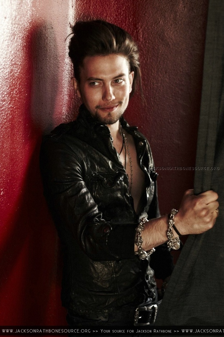 Jackson Rathbone picture