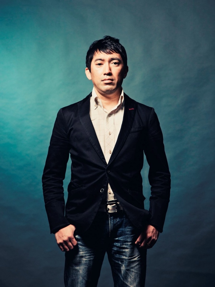 Picture of Shinji Mikami