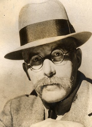Image of Arthur Ransome