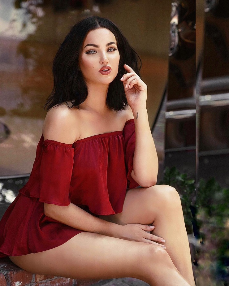 Picture of Natalie Halcro