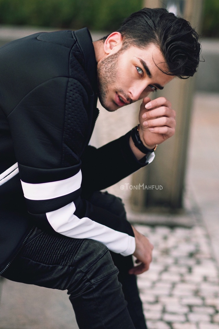 Picture of Toni Mahfud