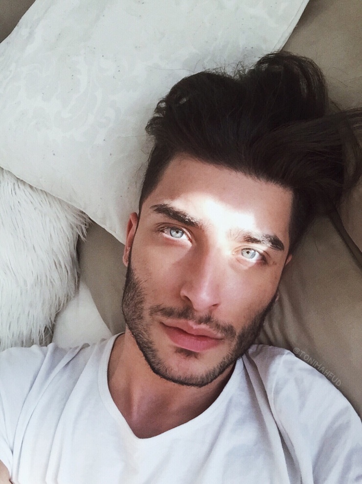 Picture of Toni Mahfud