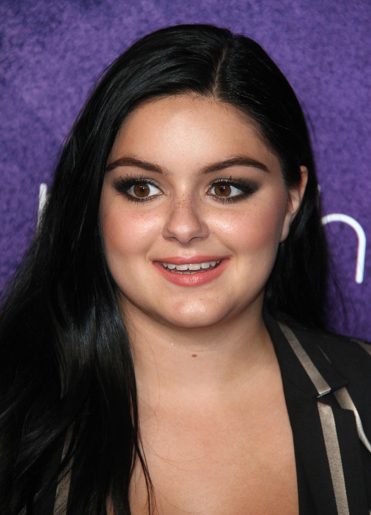Ariel Winter image