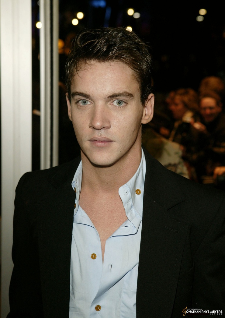Image of Jonathan Rhys Meyers