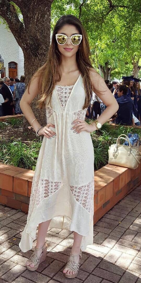 Picture of Elizabeth Elias