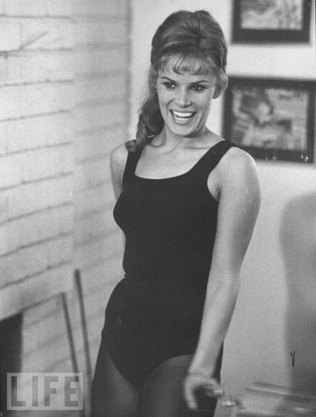 Picture of Barrie Chase